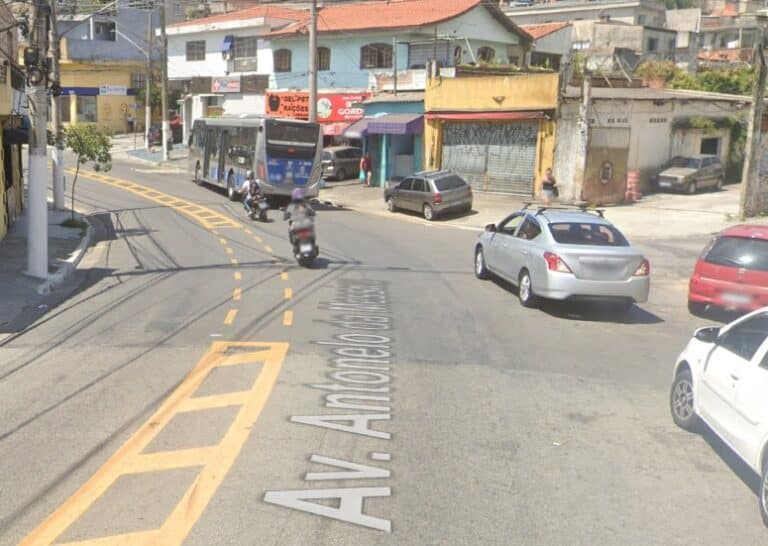 Atropelamento mobiliza equipes na Avenida Antonelo da Messina