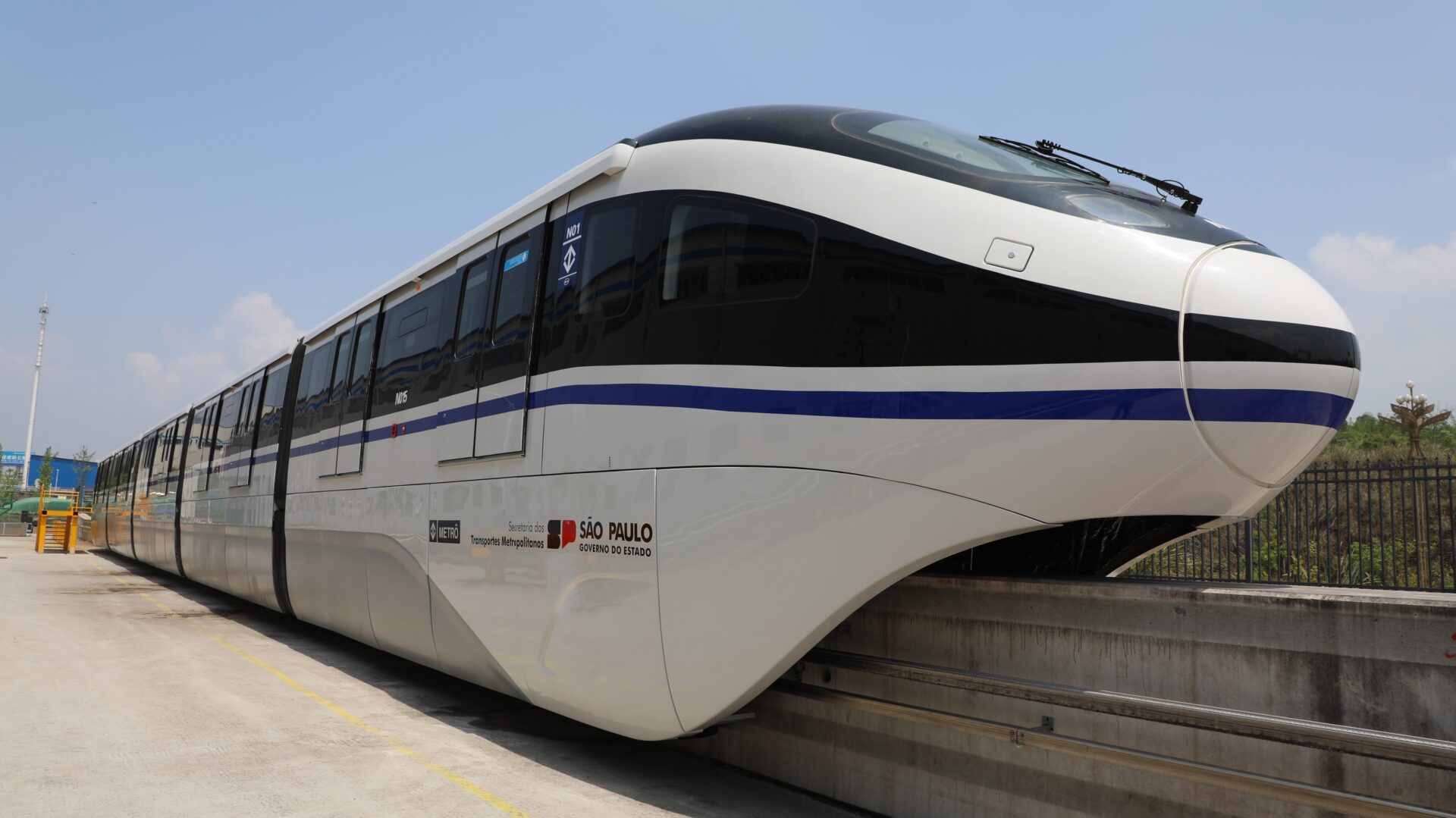 Primeiro trem da Linha 17-Ouro fabricado na China foi liberado para ...