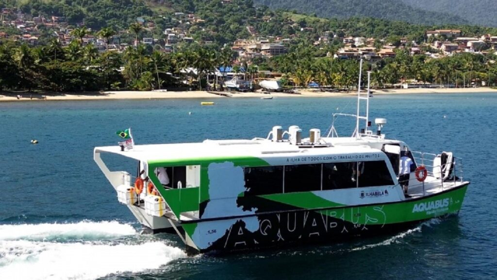 Ilhabela inicia operação do novo Sistema de Transporte Aquaviário "Aquabus"