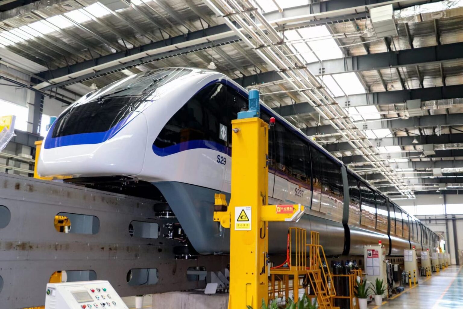 Metrô de São Paulo recebe primeiro trem do novo lote para a Linha 15-Prata